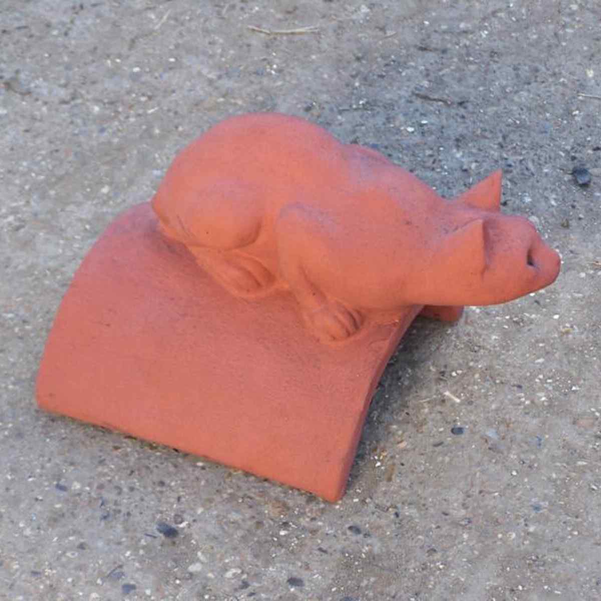 Half round finials: Felix cat roof finial