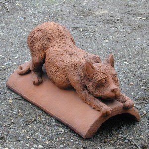 Half round finials: Felix cat roof finial